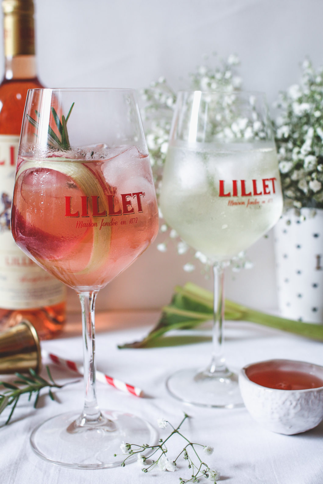 Cocktail Lillet Tonic Rosé à la rhubarbe | Royal Chill - blog cuisine ...