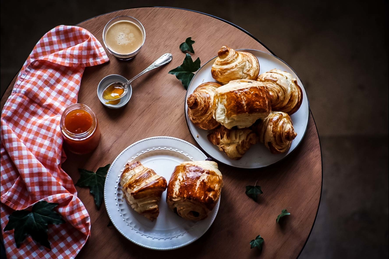 Croissants et pains au chocolat de Cédric Grolet | Royal Chill - blog ...